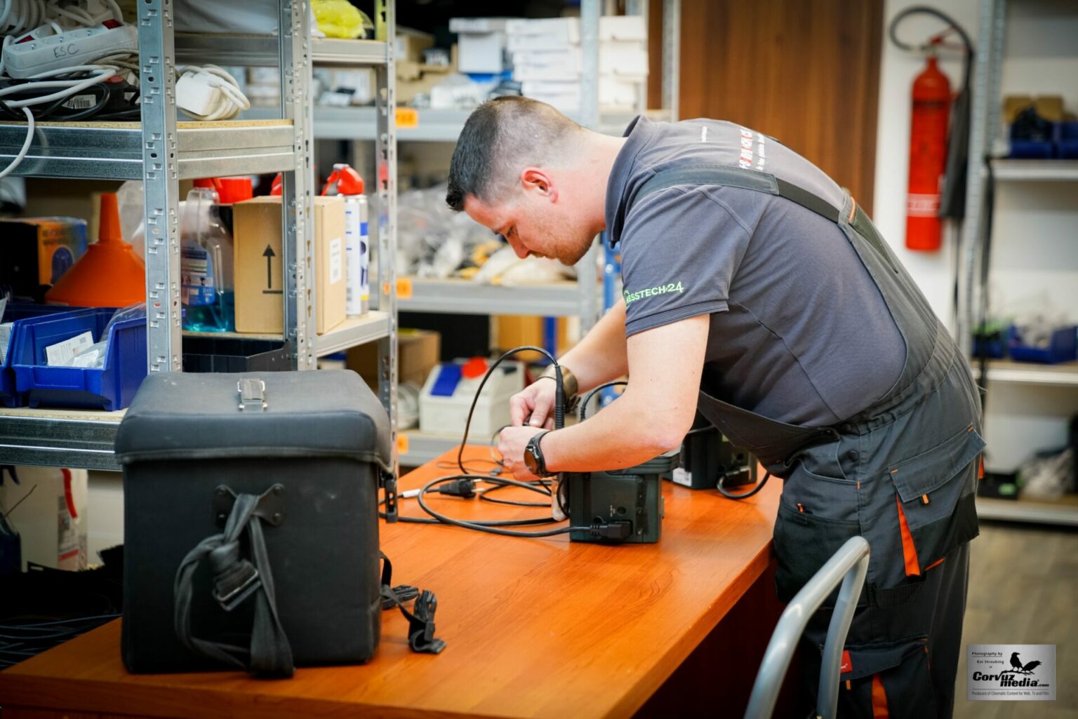 DIN VDE 0100 Gruppe 700 verstehen: Prüffristen im Überblick